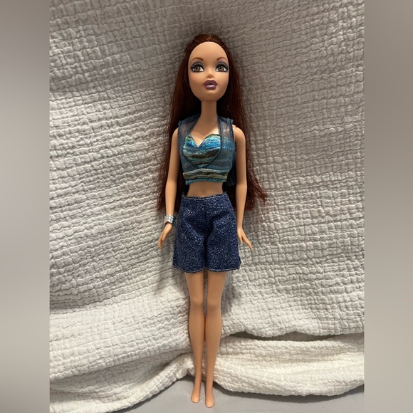 Mattel | Toys | Mattel My Scene Chelsea Doll Red Brown Hair Dark Eyes ...